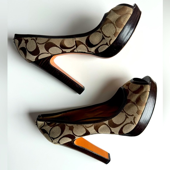 Coach | Shoes | Coach Leather Heels Sz 75 | Poshmark